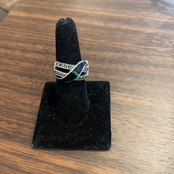 Lia Sophia | Jewelry | Impulse Lia Sophia Ring Size | Poshmark